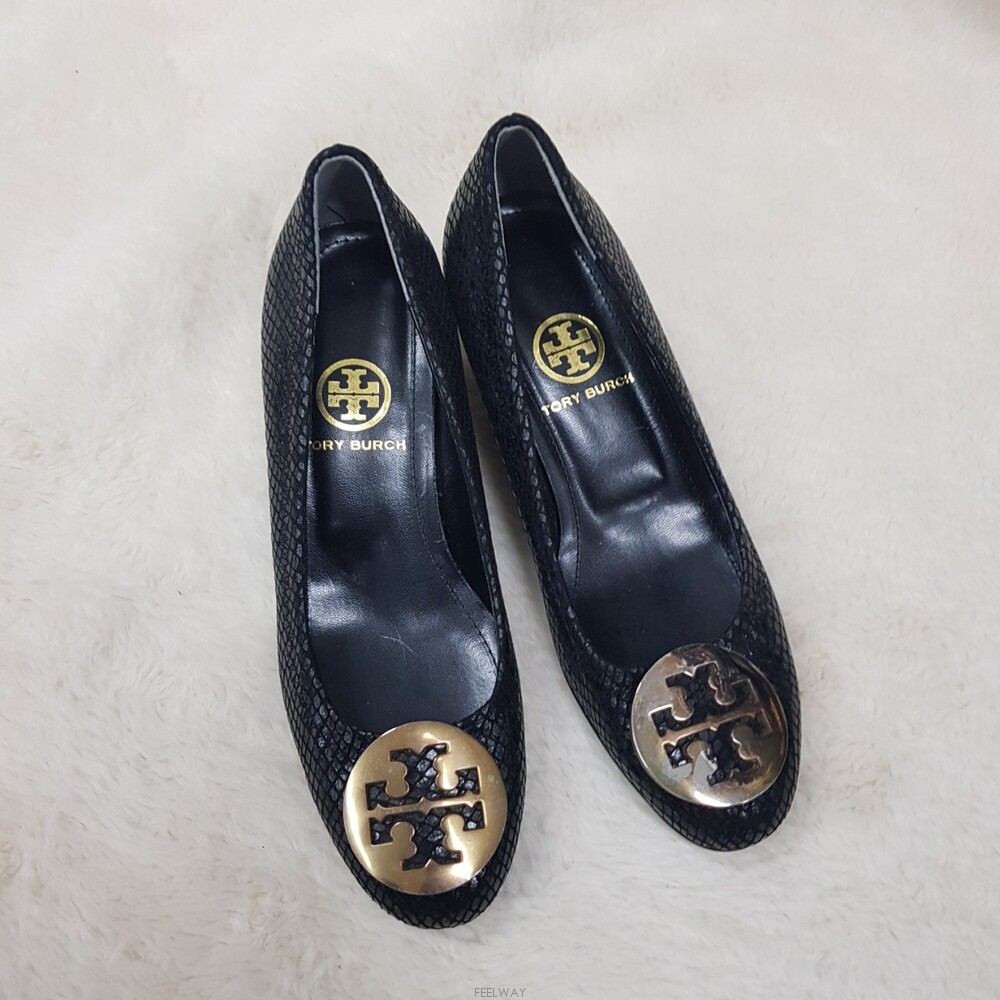 [진품가품] 토리버치(Tory Burch) / 여성슈즈 - 토리버치 신발 정품여부좀 알려주세영 ㅠ : 필웨이 (FEELWAY)